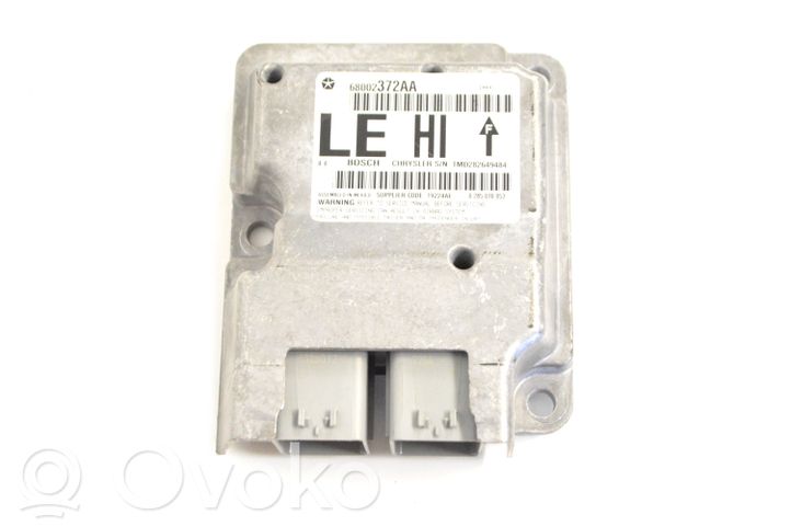 68002372AA Chrysler 300 - 300C Airbag control unit/module, 37.00 € | RRR