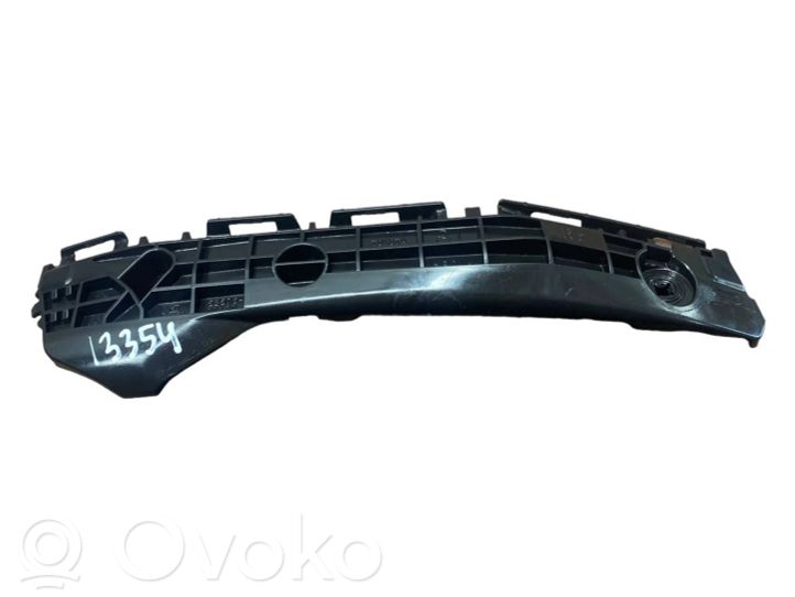 525760D130 Toyota Yaris Rear bumper mounting bracket, 18.00 € | RRR