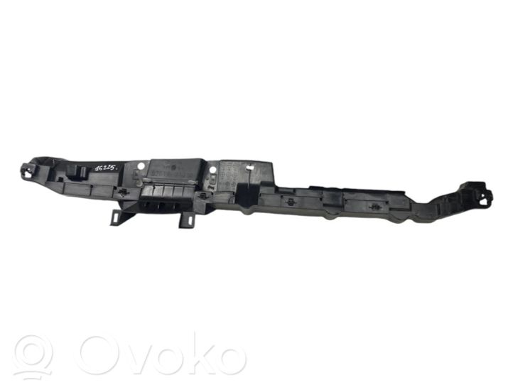 5261774010 Toyota iQ Front bumper mounting bracket, 30.00 € | RRR