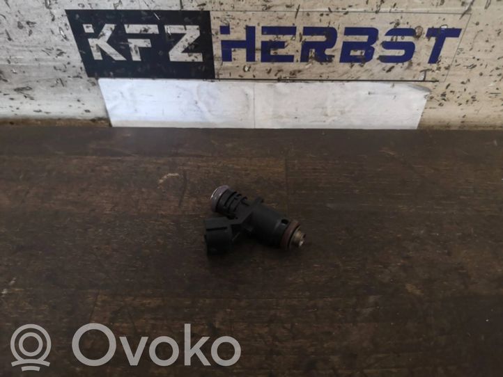 04E906031H Volkswagen Polo VI Fuel injector, 20.00 € | RRR