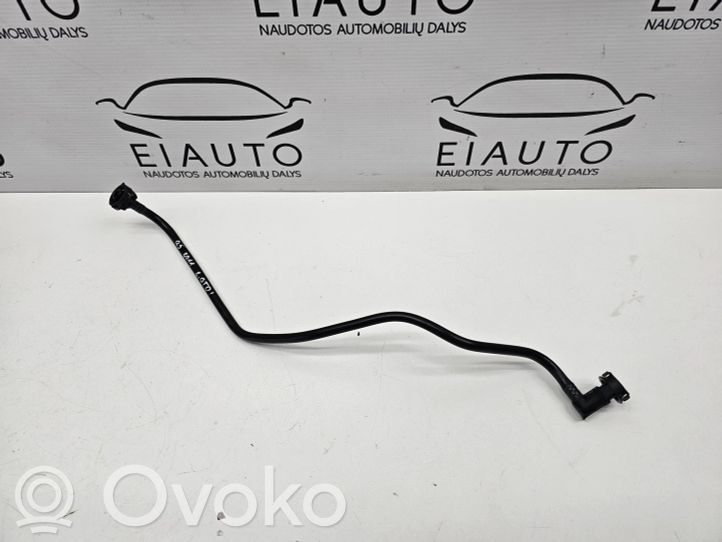 8R0121081AD Audi Q5 SQ5 Engine coolant pipe/hose, 32.99 € | RRR