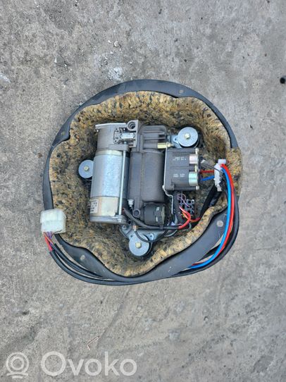 4430200111 BMW X5 E53 Compresseur / pompe à suspension pneumatique, 100 ...