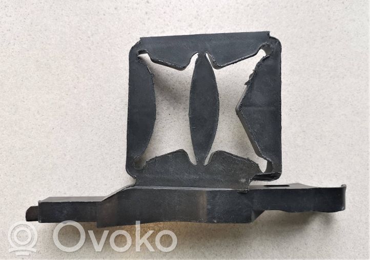 8R0805607 Audi Q5 SQ5 Support phare frontale, 15.00 € | OVOKO
