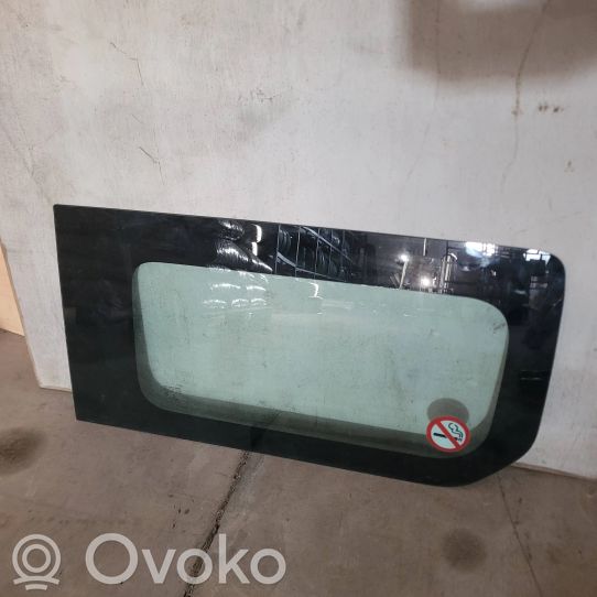 Ford Transit Custom Sliding door window/glass, 50.00 € | RRR