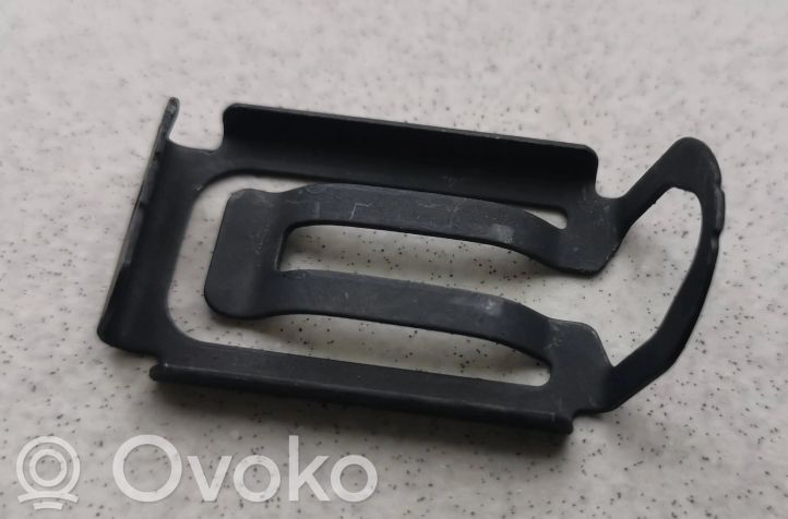 97050571900 Porsche Panamera (970) Support de montage de pare-chocs ...