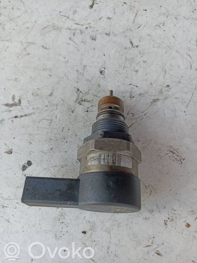 0281002738 BMW X5 E53 Capteur de pression de carburant, 24.00 € | OVOKO