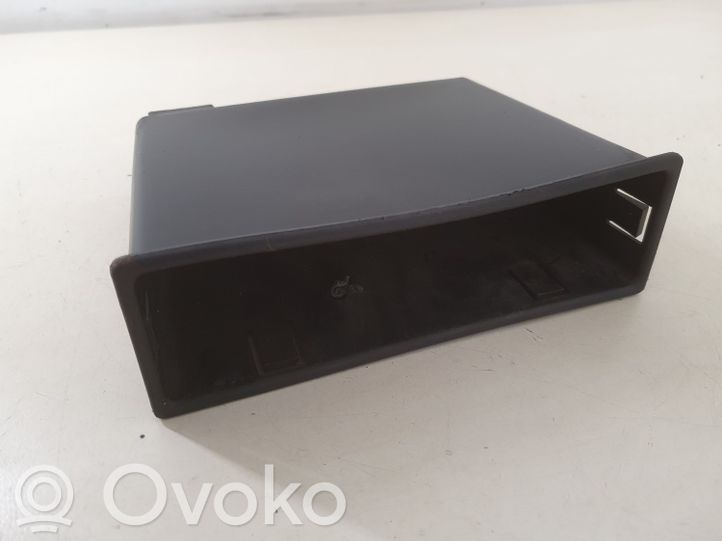 3802624 Iveco Daily 4th gen Boîte / compartiment de rangement pour ...