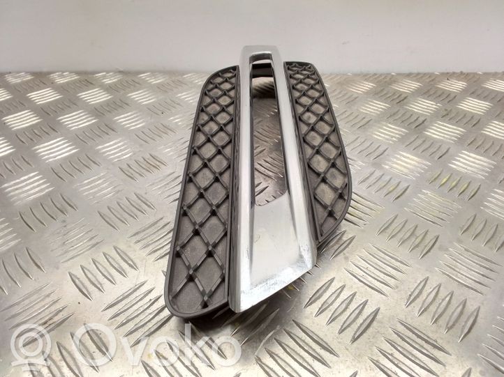 Mercedes-Benz ML W166 Priešrūkinio žibinto apdaila/ grotelės ...