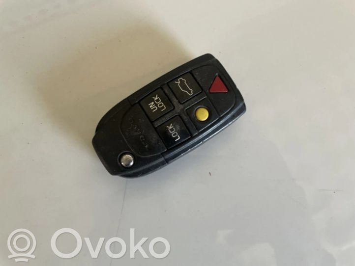 8626557 Volvo V70 Ignition key/card, 22.50 € | RRR