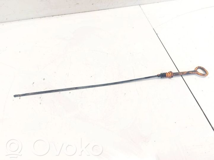 027115611C Volkswagen Golf III Oil level dip stick, 11.50 € | RRR