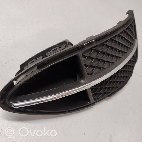 A2128852822 Mercedes-Benz E W212 Grille inférieure de pare-chocs avant ...