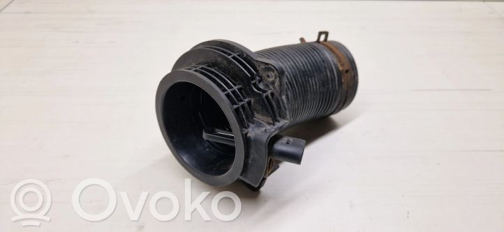 1K0129684 Audi A3 S3 8P Boîtier de filtre à air, 10.00 € | OVOKO