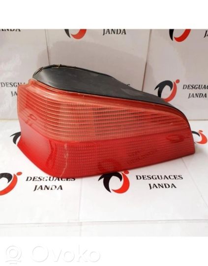 CONSULTAR Peugeot 106 Rear/tail lights, 22.63 € | RRR
