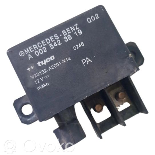 A0025423819 Mercedes-Benz E W211 Glow plug pre-heat relay, 35.33 € | RRR