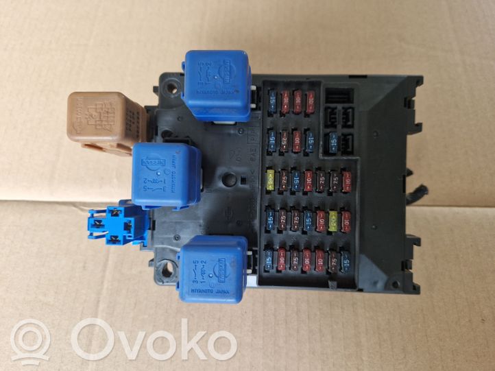1281VBO9B18 Nissan Patrol Y61 Fuse box set, 50.00 € | RRR