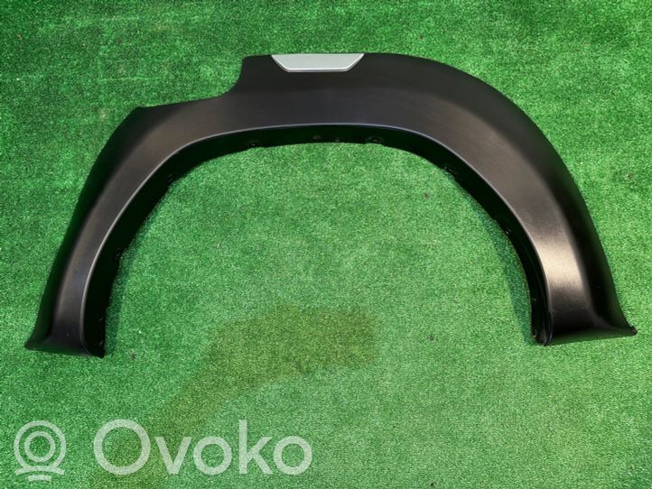 PC403-0K019 Toyota Hilux VIII Rivestimento passaruota posteriore, 70.31 ...