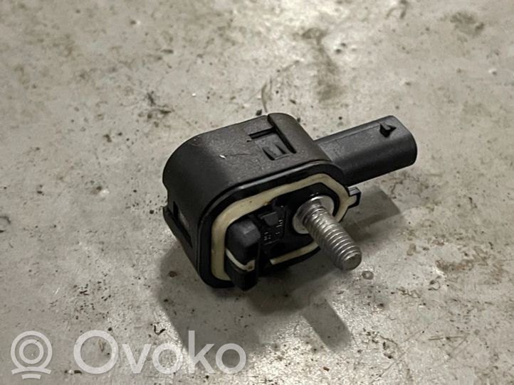 9224178 BMW X5 F15 Capteur de collision / impact de déploiement d'airbag, 10.00 € | OVOKO