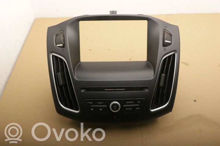 F1ET18K811HC Ford Focus Head unit multimedia control, 39.00 € | RRR