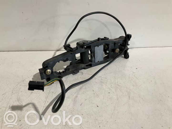 A2115450828 Mercedes-Benz E W211 Support extérieur, poignée de porte ...