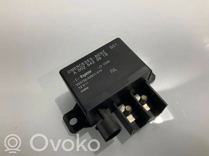 A0025423819 Mercedes-Benz E W211 Įkrovimo rėlė, 10.00 € | RRR