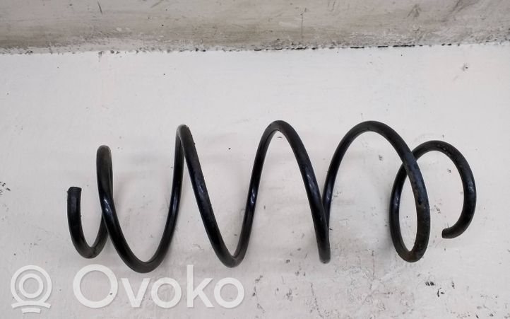 Mercedes-Benz E W212 Front coil spring, 15.00 € | RRR