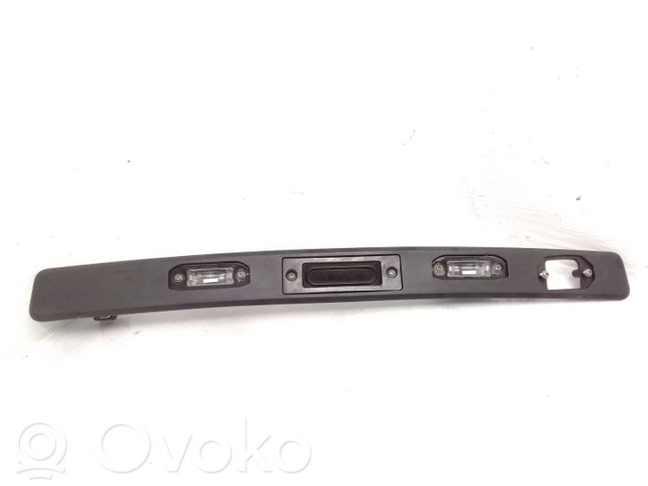30753341 Volvo XC60 Trunk door license plate light bar, 40.00 € | RRR