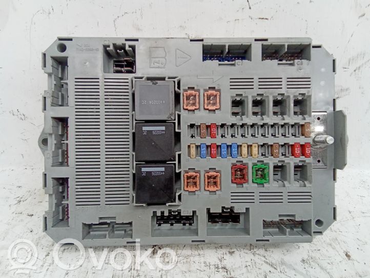 9X2314D628AC Jaguar XF X250 Fuse module, 30.00 € | RRR