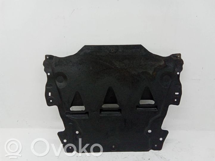 Volvo XC60 Engine splash shield/under tray, 90.00 € | RRR