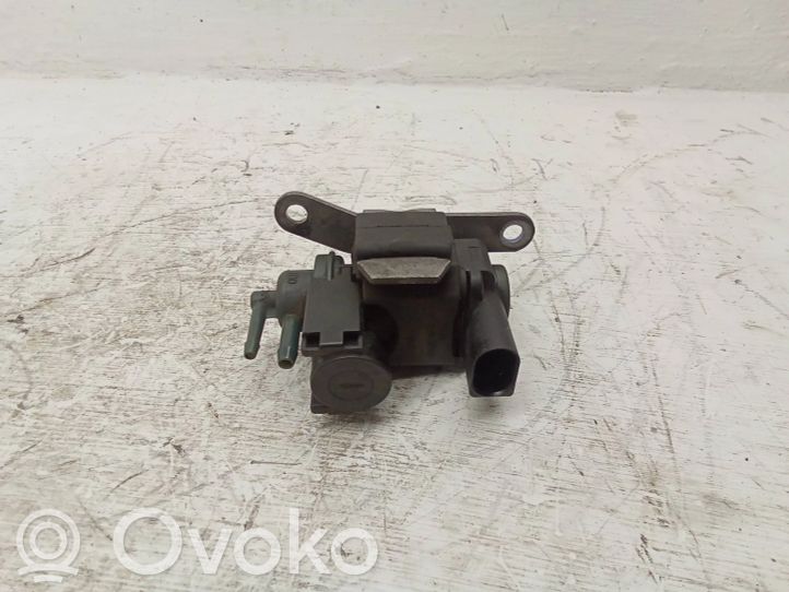 059906609B Audi A8 S8 D4 4H Turbo solenoid valve, 25.00 € | RRR