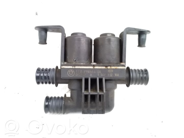 6910544 BMW X5 E70 Coolant heater control valve, 20.00 € | RRR