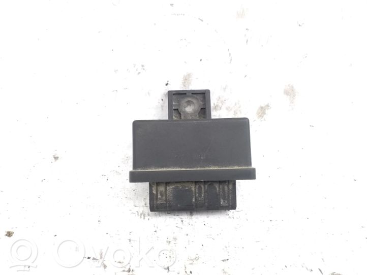 240107 Peugeot 308 SW Fuel pump relay, 10.00 € | RRR