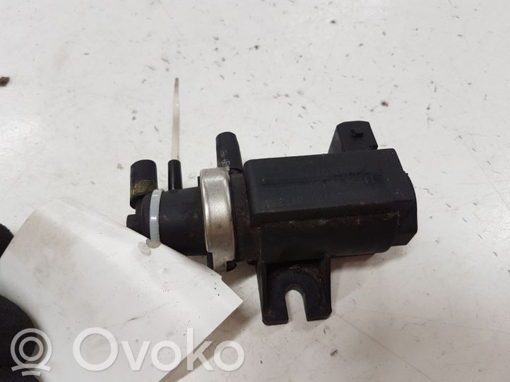 14956AW401 Nissan X-Trail T30 Turbo solenoid valve, 20.00 € | RRR