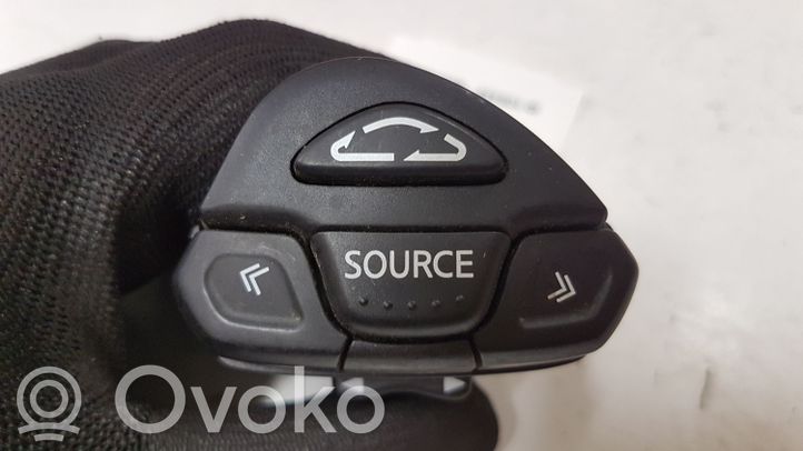 25552EQ300 Nissan X-Trail T30 Steering wheel buttons/switches, 15.00 ...