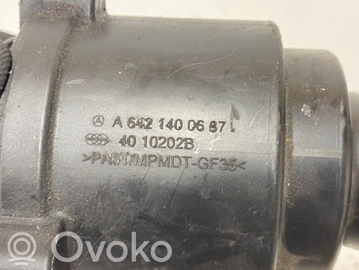A6421400687 Mercedes-Benz ML W164 Intake resonator, 25.00 € | RRR