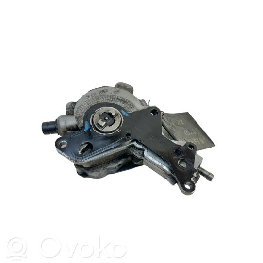 038145209K Volkswagen PASSAT B6 Vacuum pump, 35.00 € | RRR
