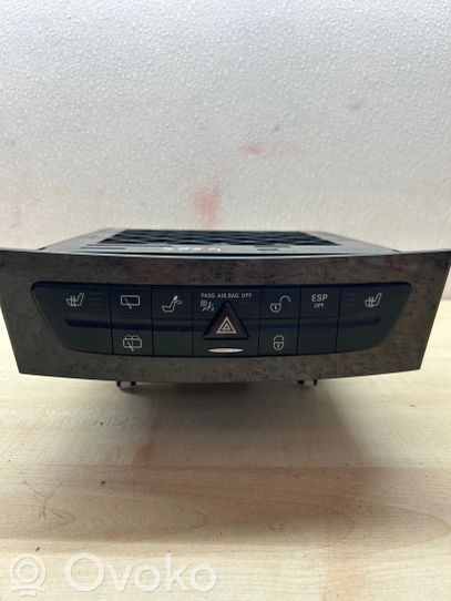 A2116800552 Mercedes-Benz E W211 A set of switches, 25.00 € | RRR