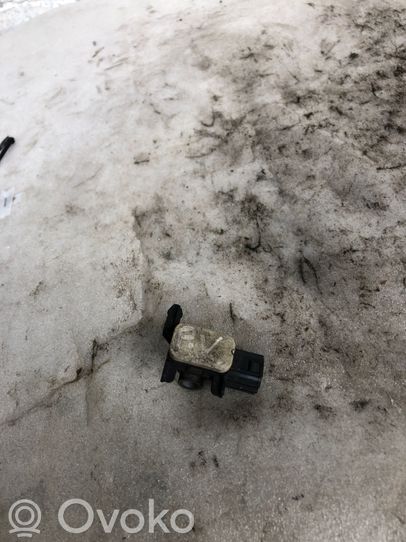 985813ja0a Infiniti Q50 Airbag deployment crash/impact sensor, 20.00 ...