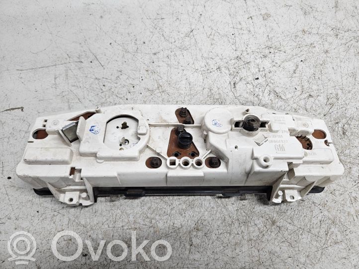 90044927 Opel Rekord E2 Tachimetro (quadro strumenti), 80.00 € | OVOKO