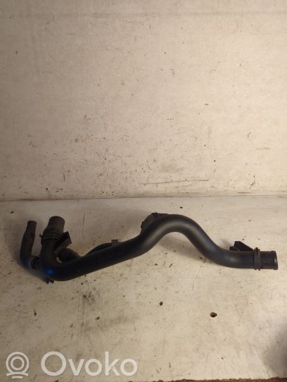 03L121071 Audi A6 C7 Engine coolant pipe/hose, 10.00 € | RRR