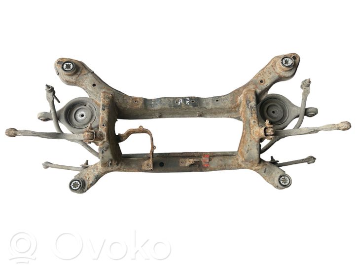 Volvo V70 Rear subframe, 70.00 € | RRR