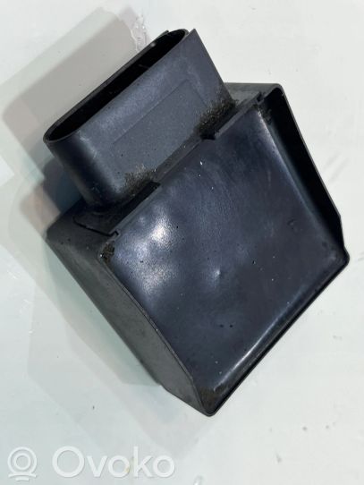5Q0906121F Volkswagen PASSAT B8 Fuel pump relay, 55.29 € | RRR