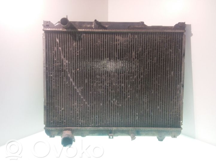 Suzuki Grand Vitara I Coolant radiator, 25.00 € | RRR