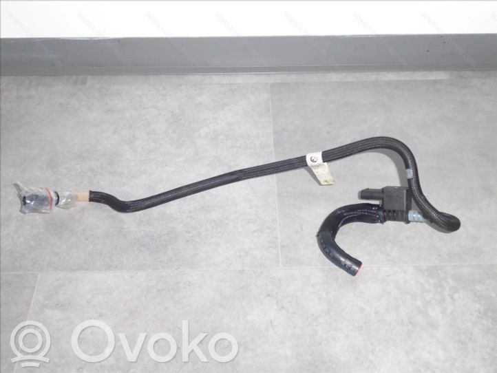 13537810784 BMW 5 F10 F11 Fuel main line pipe, 47.00 € | RRR