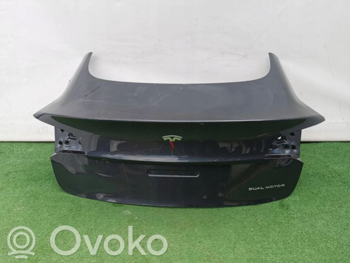 KLAPA Tesla Model 3 Tailgate/trunk/boot lid, 222.71 € | RRR
