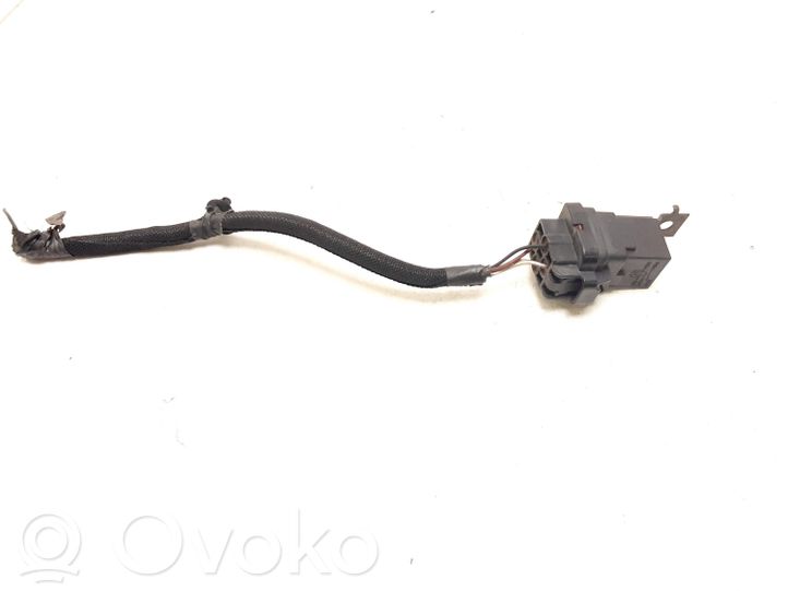 56007080AB Chrysler Town & Country V Coolant fan relay, 17.90 € | RRR
