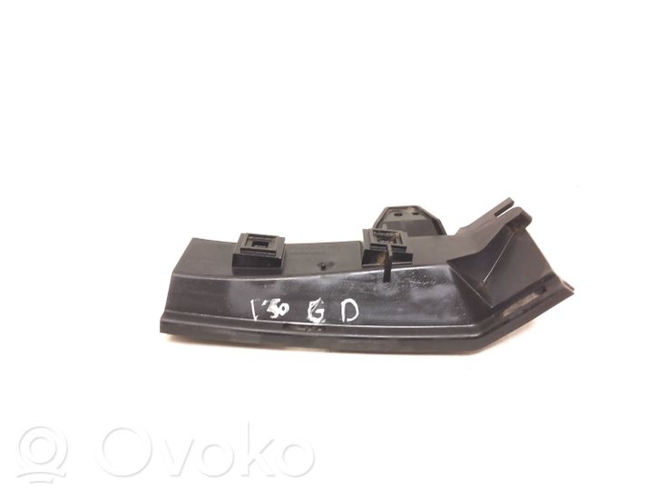 30698697 Volvo V50 Rear bumper mounting bracket, 4.90 € | RRR