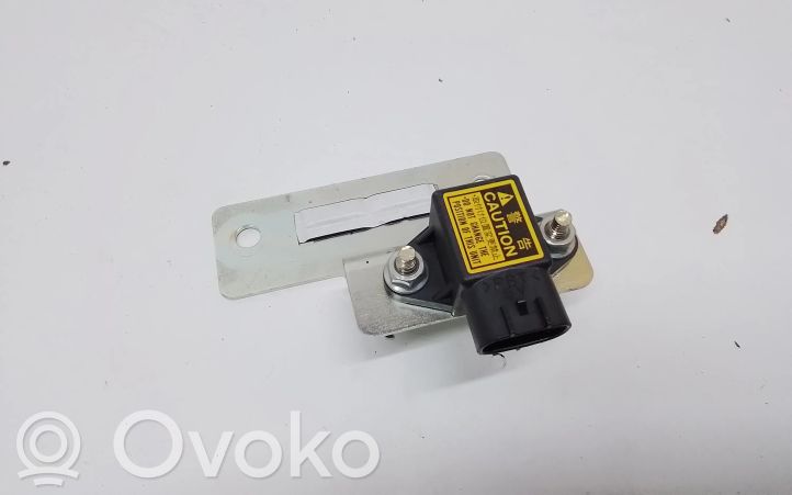 319551BN0A Nissan Navara D40 Airbag deployment crash/impact sensor, 9. ...