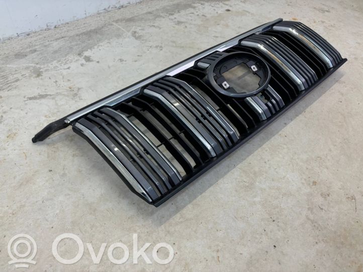 53111-60B20 Toyota Land Cruiser (J150) Grille calandre supérieure de ...