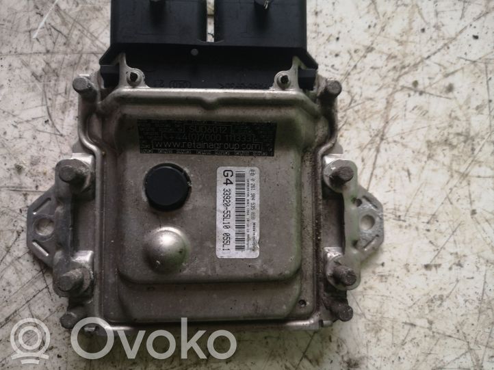 3392055L10 Suzuki SX4 Engine control unit/module ECU, 100.00 € | RRR