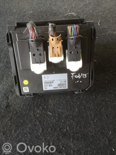 6C0937090C Skoda Fabia Mk3 (NJ) Comfort/convenience module, 50.00 € | RRR